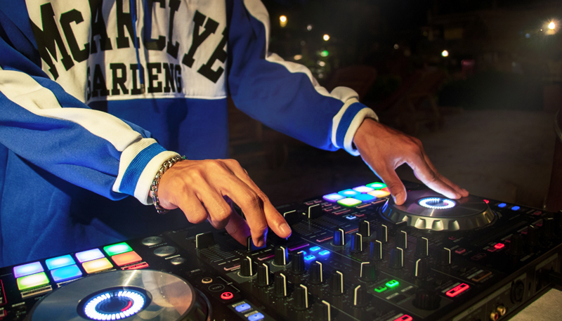 DJ Night on the beach | Santhiya Resorts & Spas