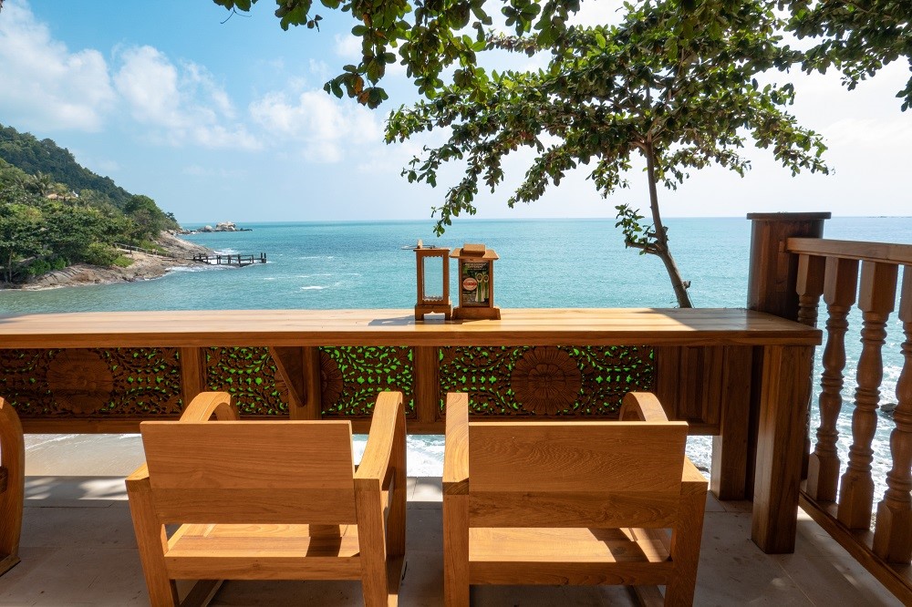 THE TITAN RESTAURANT | Santhiya Resorts & Spas